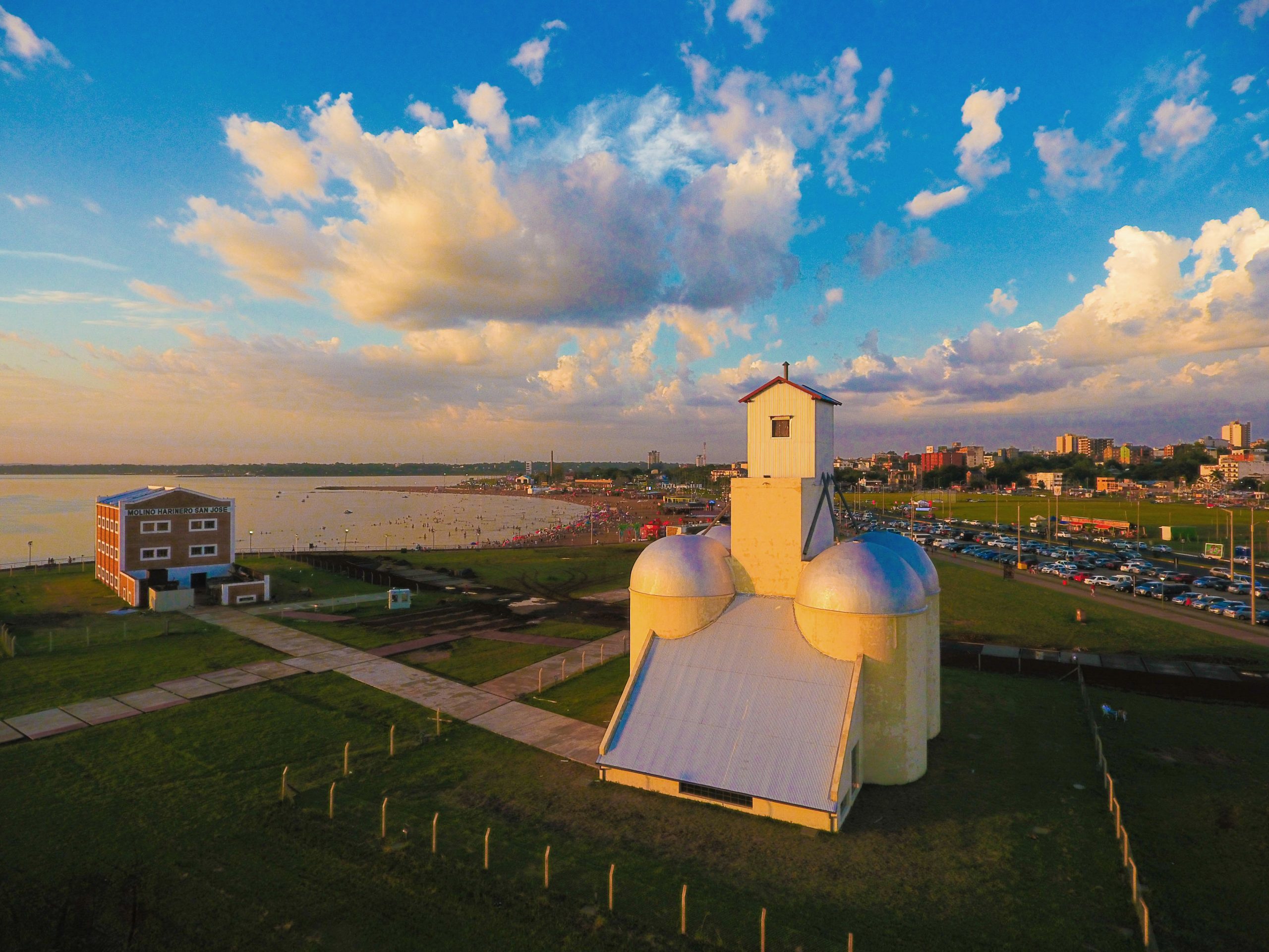 Edificios Históricos - Municipalidad de Encarnación